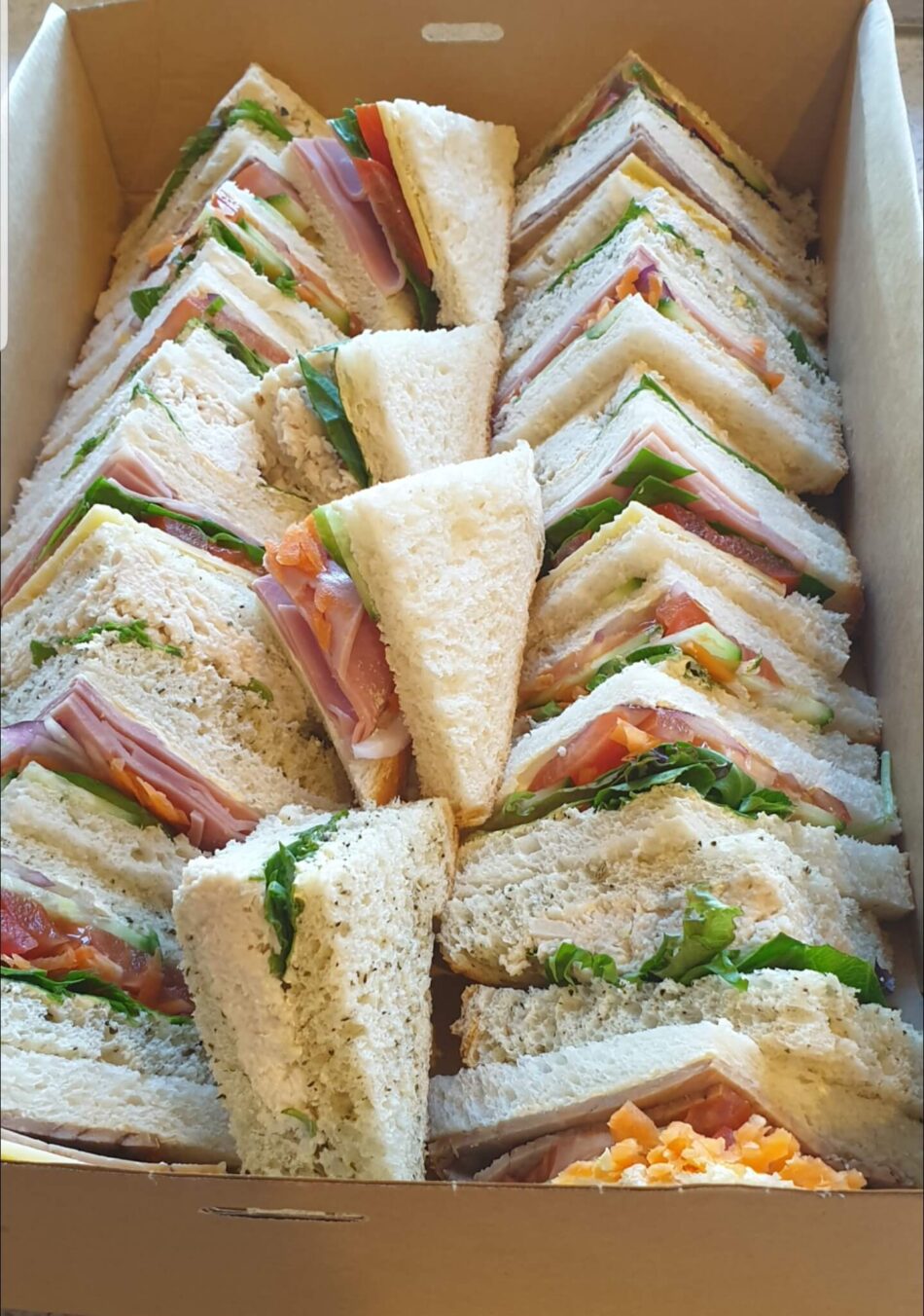 Sandwich Box Regular 24 points - Bazil's Catering